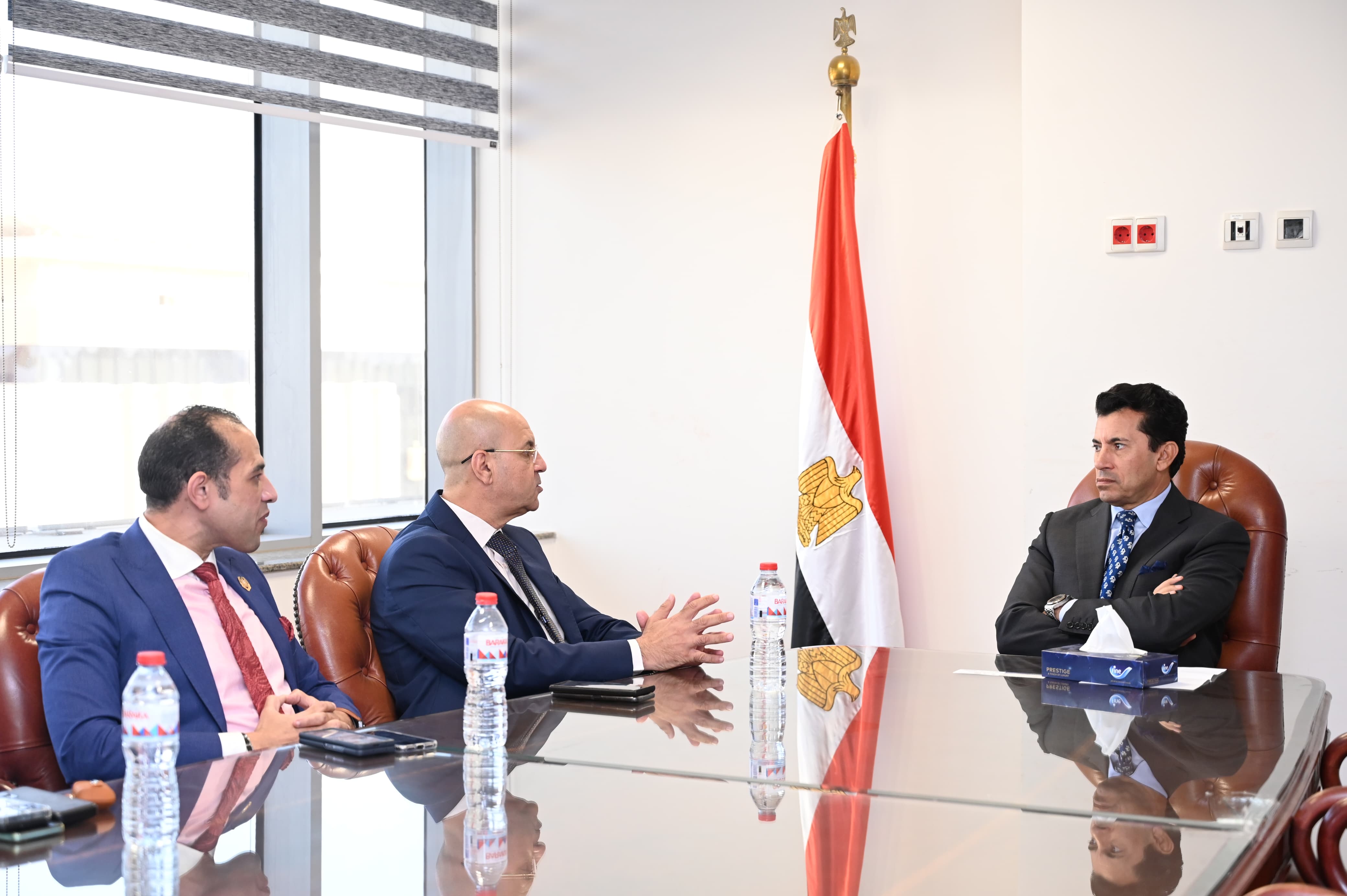 AMHZ - GROUP